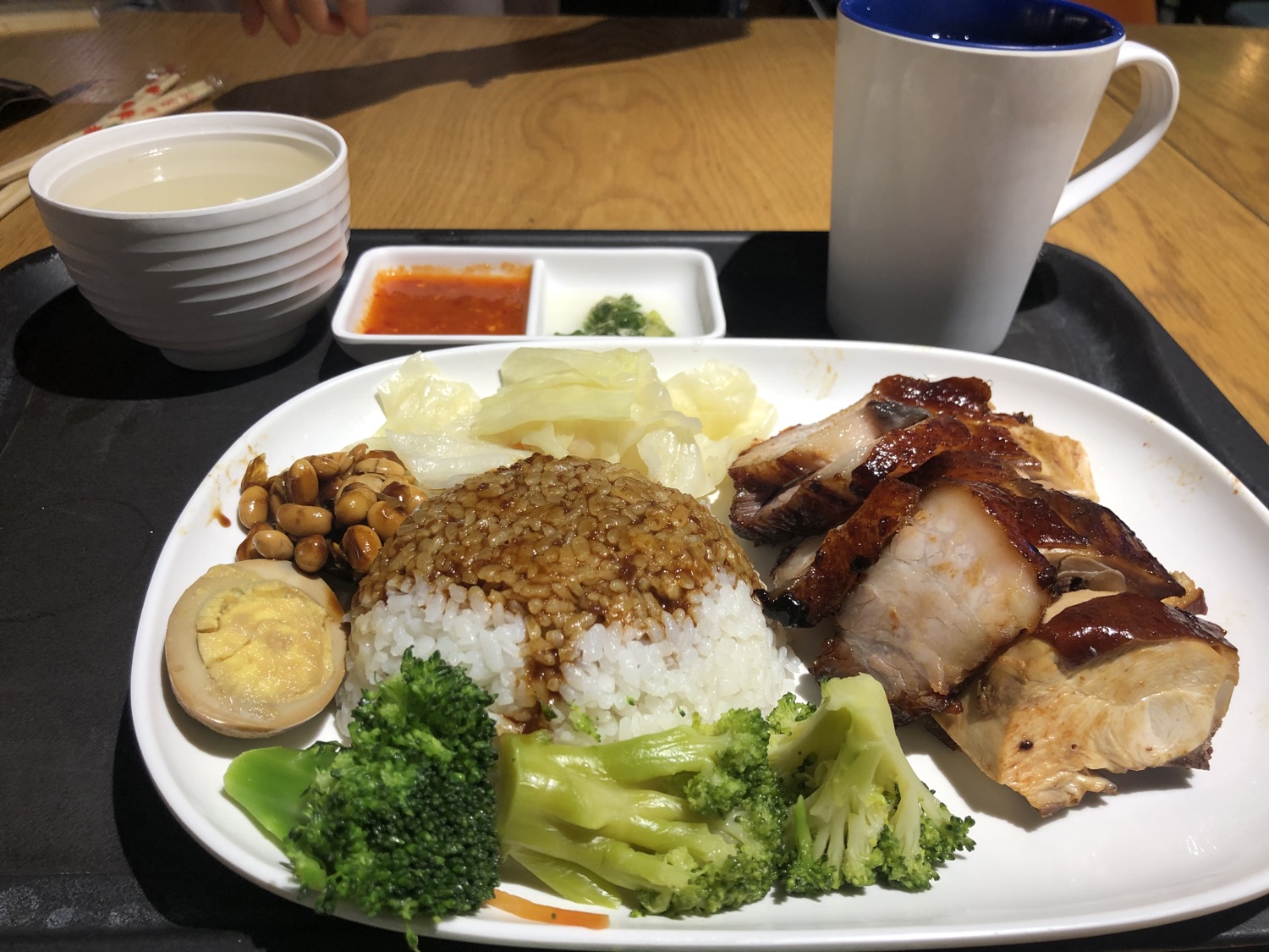 MENU美食誌 | 了凡油雞飯·麵 Hawker Chan Taiwan